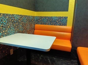 《5~8名用》会議・打ち合わせ用ルーム【サイズM】の写真1