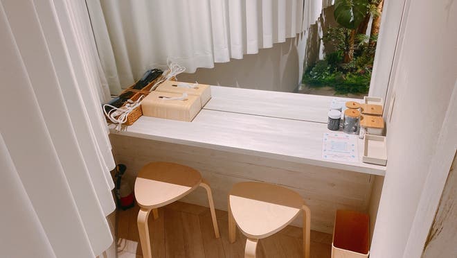 初登場⭐白を基調としたハワイアン調の店内【六本木駅より徒歩4分】ネイル/ヘッドマッサージ/フェイシャルエステ/小顔矯正に!の写真2