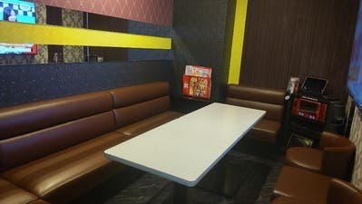 《5~8名用》会議・打ち合わせ用ルーム【サイズM】の写真1