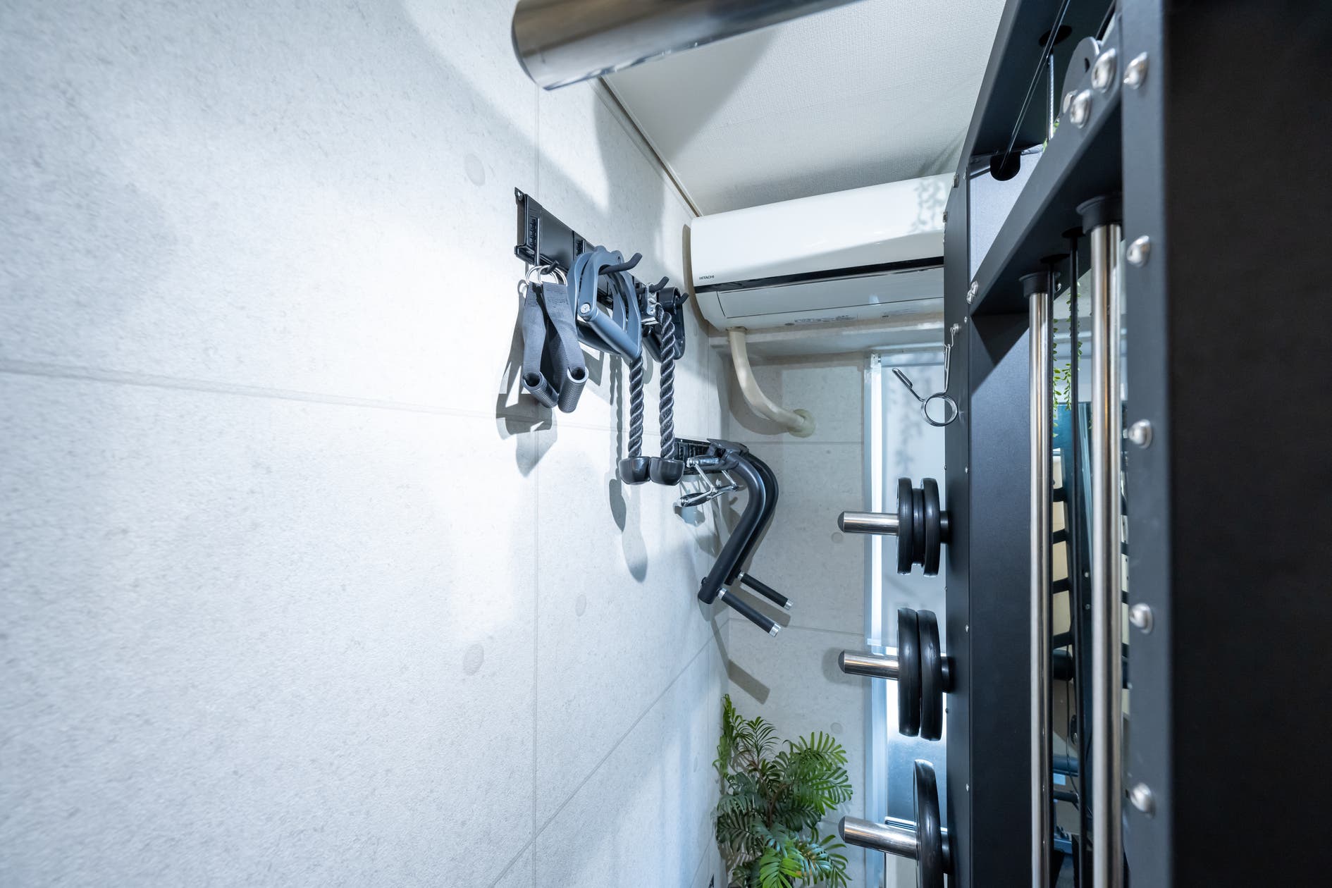 【池袋駅1分】ルミネの目の前好立地｜超駅近🚶｜地域最安🉐｜高性能設備｜備品多数｜清潔感✨｜毎日清掃🧹｜レンタルジムの写真9