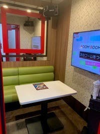 《5~8名用》会議・打ち合わせ用ルーム【サイズM】（加熱式たばこのみ可）の写真6