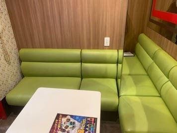 《5~8名用》会議・打ち合わせ用ルーム【サイズM】（禁煙）の写真1