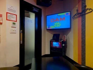 《5~8名用》会議・打ち合わせ用ルーム【サイズM】の写真2