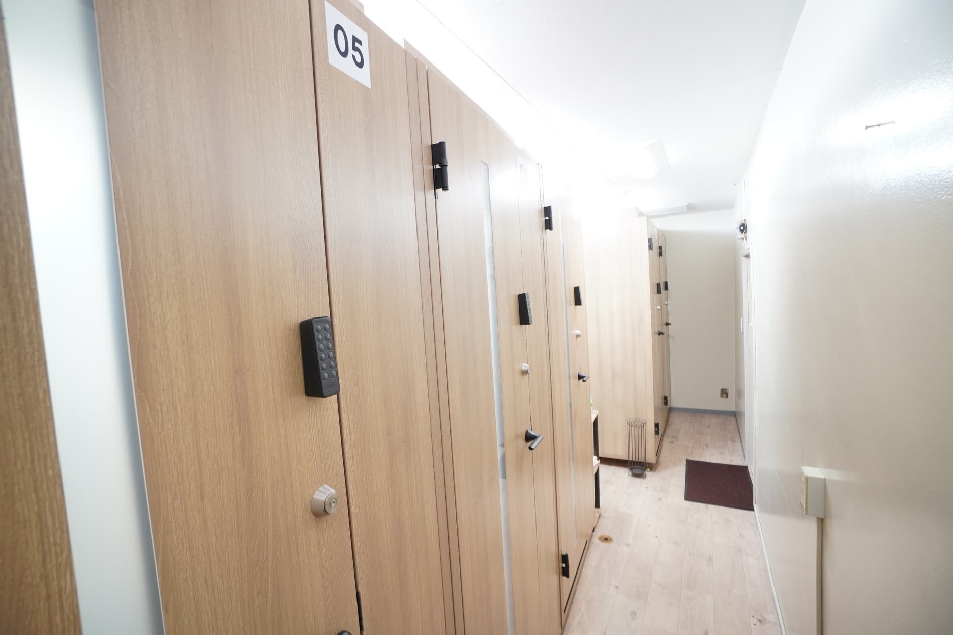 ＜ワークブース天王寺No.3＞天王寺駅徒歩2分🚃1人用完全個室🚪Wi-Fi📶モニター🖥電源🔌⚡️テレワーク/面接/自習の写真5