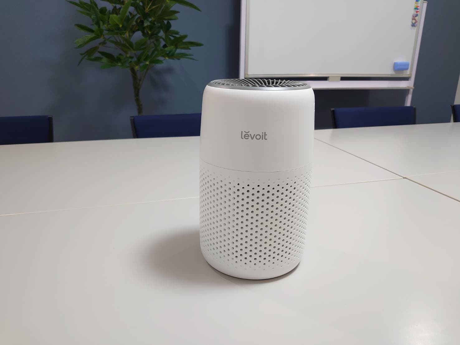 【清潔会議室】茅場町徒歩２分の会議室　ワークショップ/オンライン/面接面談/レッスン/学習/ボドゲ/推活/女子会/映画　24時間の写真12