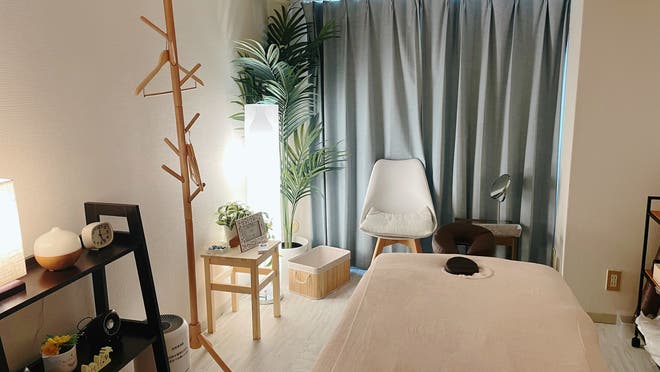 【リニューアル&新店舗OPEN】新宿三丁目駅から徒歩5分の新宿レンタルサロンMAREBLEの写真2