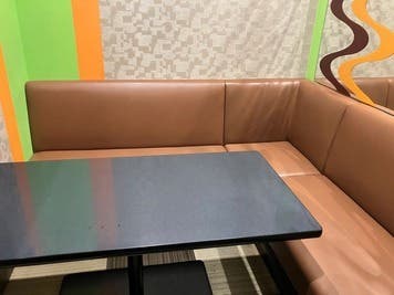 《2~4名用》会議・打ち合わせ用ルーム【サイズS】（禁煙）の写真1