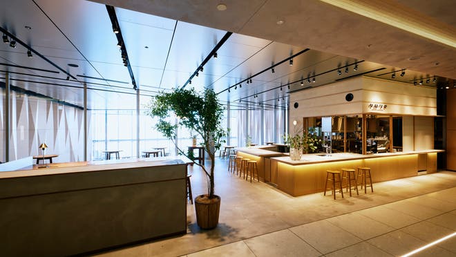 虎ノ門ヒルズ駅直結施設内店舗ヴィンテージスピーカーと真空管アンプの大人カフェの写真3