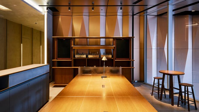 虎ノ門ヒルズ駅直結施設内店舗ヴィンテージスピーカーと真空管アンプの大人カフェの写真5