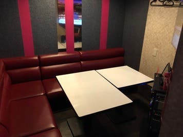 《5名用》会議・打ち合わせ用ルーム【サイズM】（禁煙）の写真2