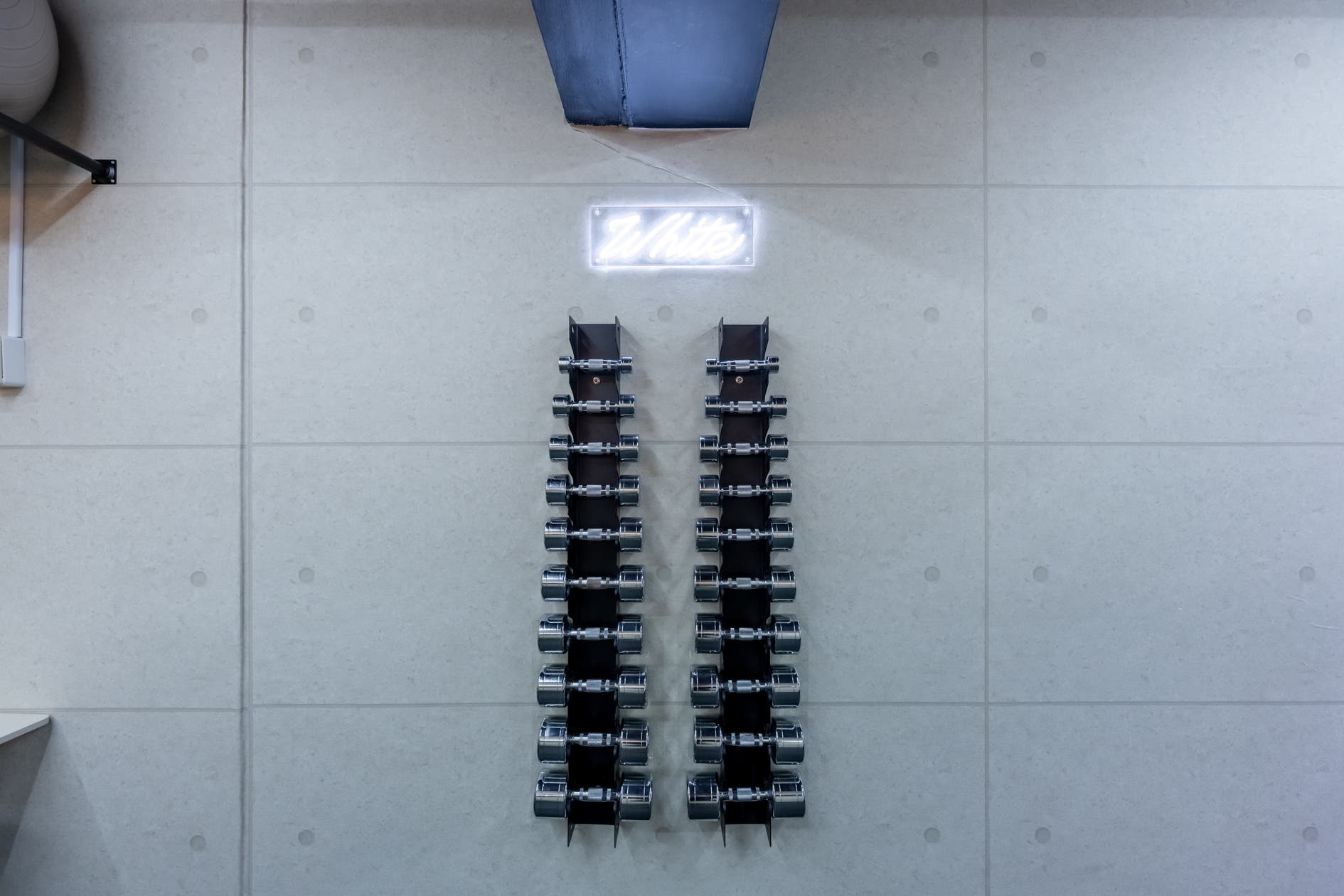 【五反田駅1分】超駅近🚶｜地域最安｜高性能設備｜備品多数｜清潔感✨｜オシャレな内装｜毎日清掃｜ダンス可🕺｜大人数可｜レンタルジムの写真12