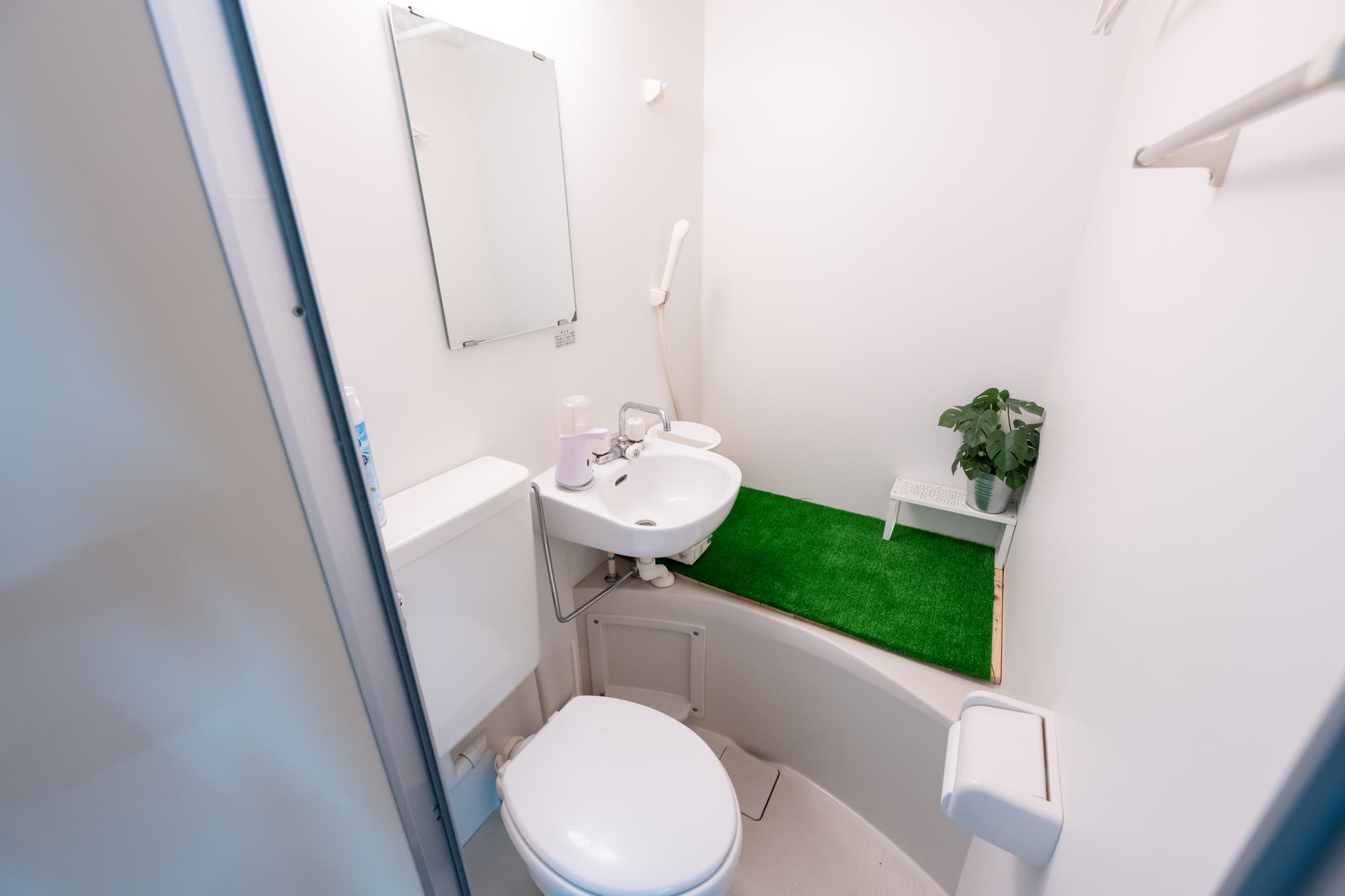 【五反田駅1分】超駅近🚶｜地域最安｜高性能設備｜備品多数｜清潔感✨｜オシャレな内装｜毎日清掃｜ダンス可🕺｜大人数可｜レンタルジムの写真15