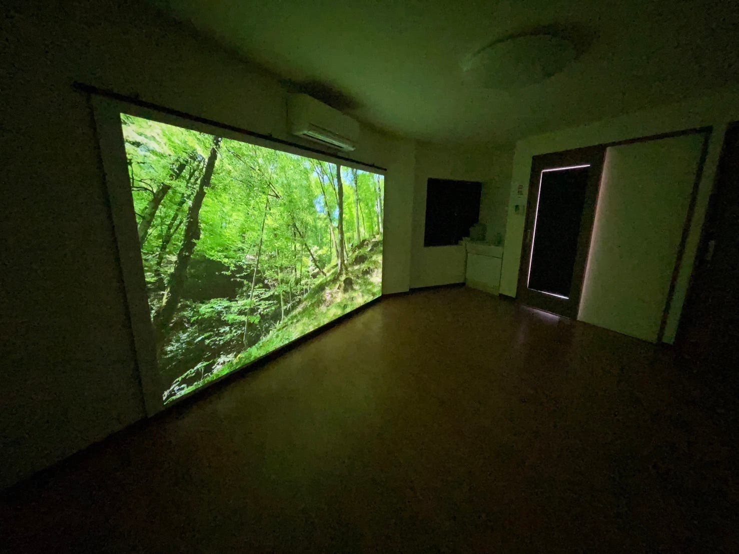 金沢海みらい図書館近くのダンススタジオです！の写真6