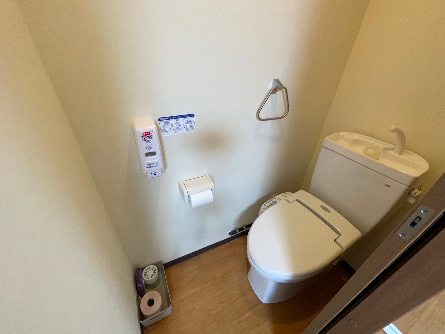 金沢海みらい図書館近くのダンススタジオです！の写真9