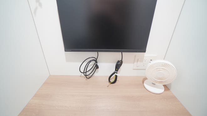 <ワークブース三ノ宮No.1>三宮駅徒歩2分🚃1人用完全個室🚪Wi-Fi📶モニター🖥電源🔌⚡️テレワーク/面接/自習の写真2