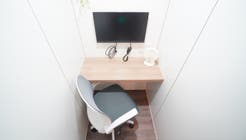<ワークブース三ノ宮No.1>三宮駅徒歩2分🚃1人用完全個室🚪Wi-Fi📶モニター🖥電源🔌⚡️テレワーク/面接/自習の写真3