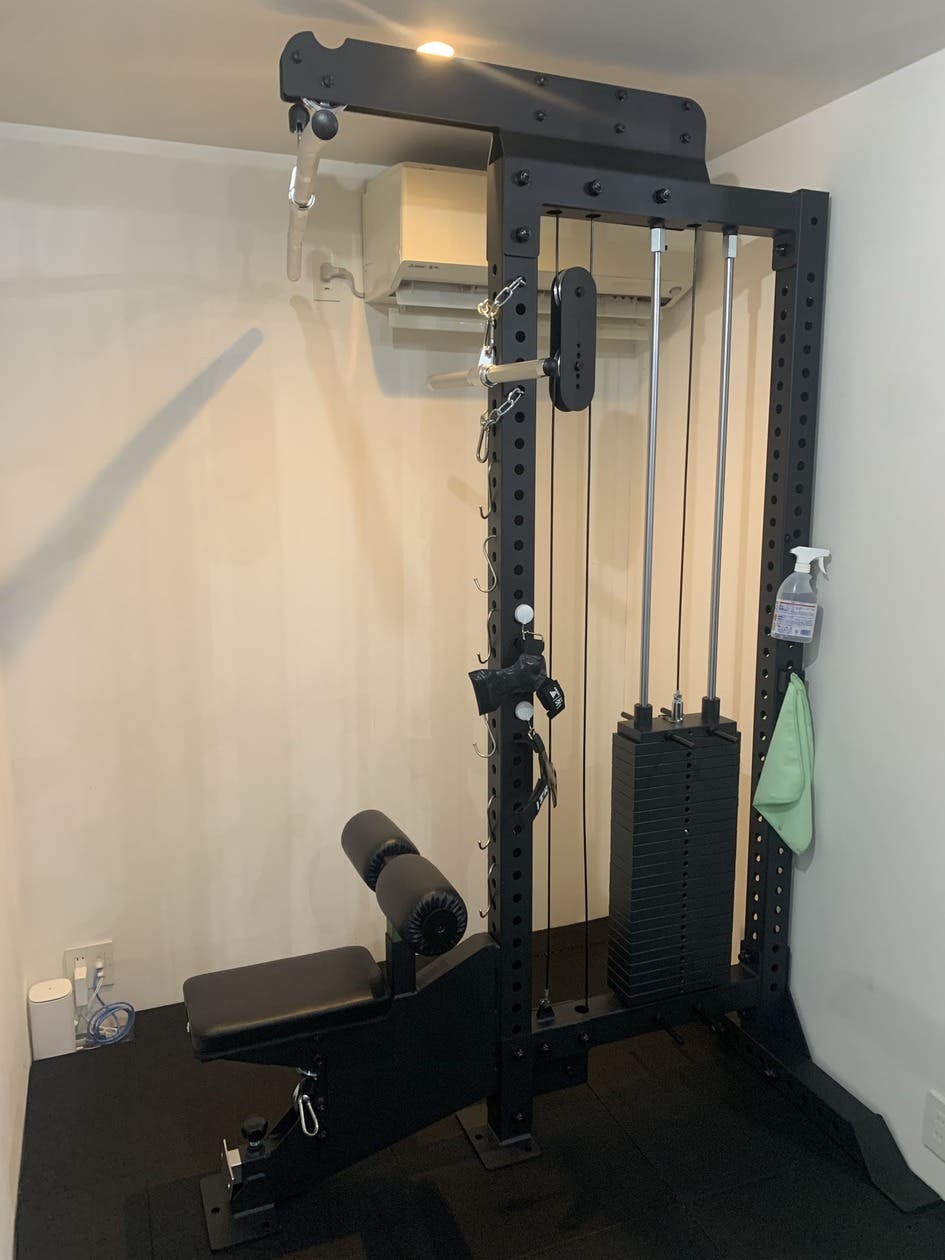 【2名まで】虎ノ門ヒルズ付近。6駅4路線利用可。高品質ハーフラック&amp;スミスマシンの写真8