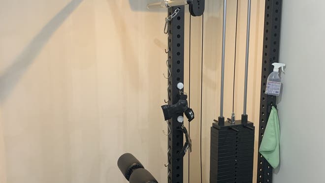 【2名まで】虎ノ門ヒルズ付近。6駅4路線利用可。高品質ハーフラック&スミスマシンの写真8