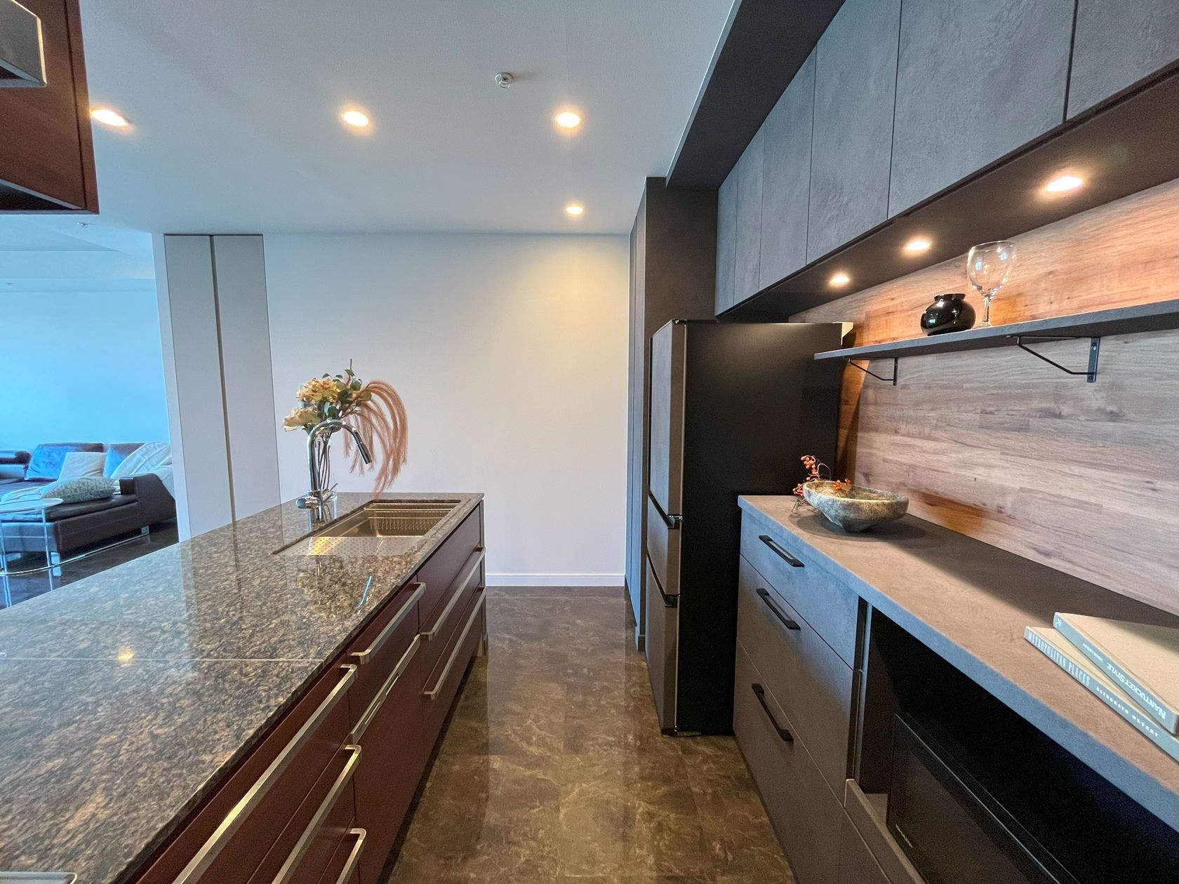 福島駅から徒歩8分、超高層階から大阪の街を一望できるラグジュアリー撮影スタジオの写真9