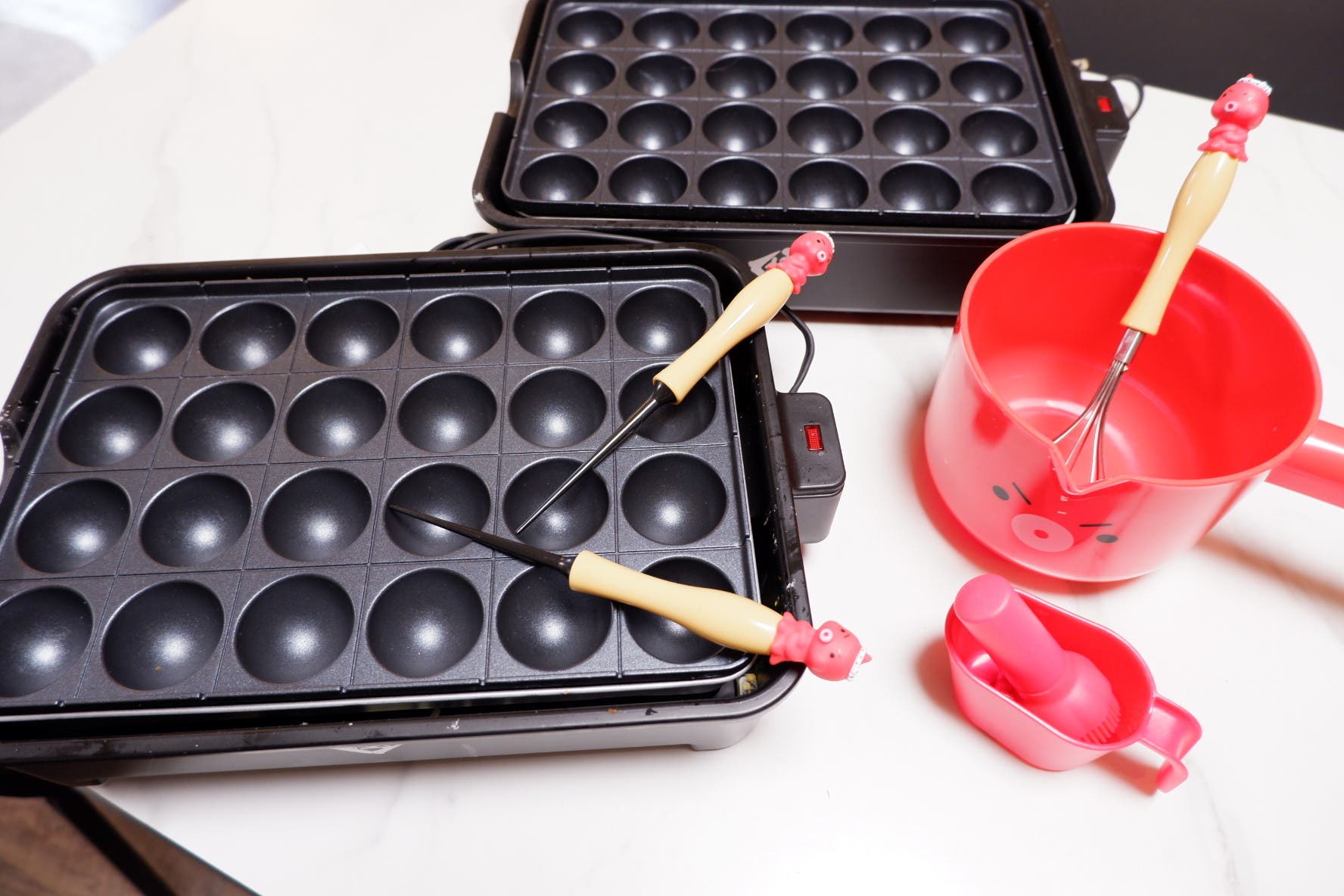 名駅近く⭐️最大20名🌸広いキッチン🍳女子会🩷ママ会にピッタリ♪100インチの大型プロジェクターで推し活も🎥の写真16