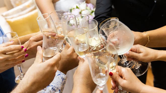 BAR完全貸切/セルフ飲み放題880円/カラオケ・ダーツ無料/心斎橋駅近/結婚式2次会/Bar Near 心斎橋の写真8