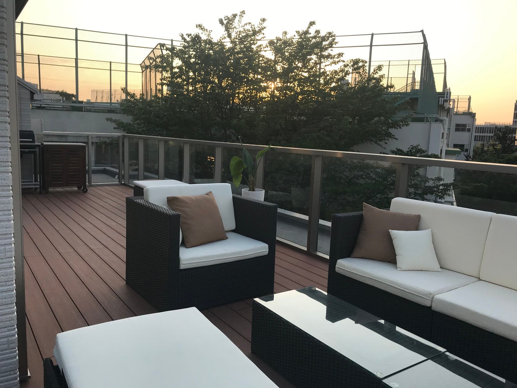 【絶景テラス】中目黒駅8分！ウッドテラスとジャグジーがあるスタジオ（ロケ撮影/小規模セミナーやレッスン）の写真4