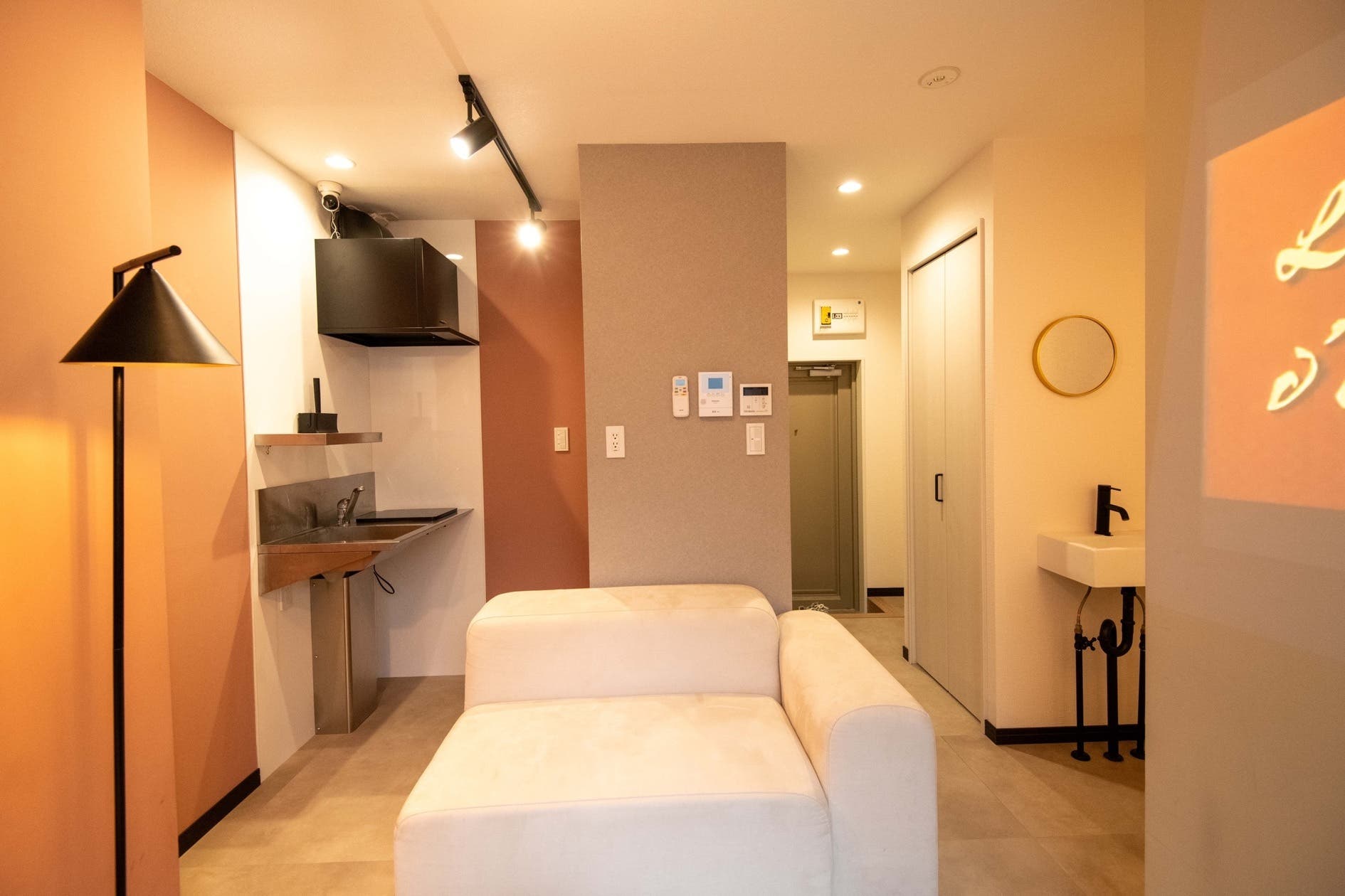 クリスマス🎄忘年会・新年会🎉渋谷駅徒歩3分/推し活人気ルームBIGスクリーンプロジェクター/女子会/カップル/撮影の写真3