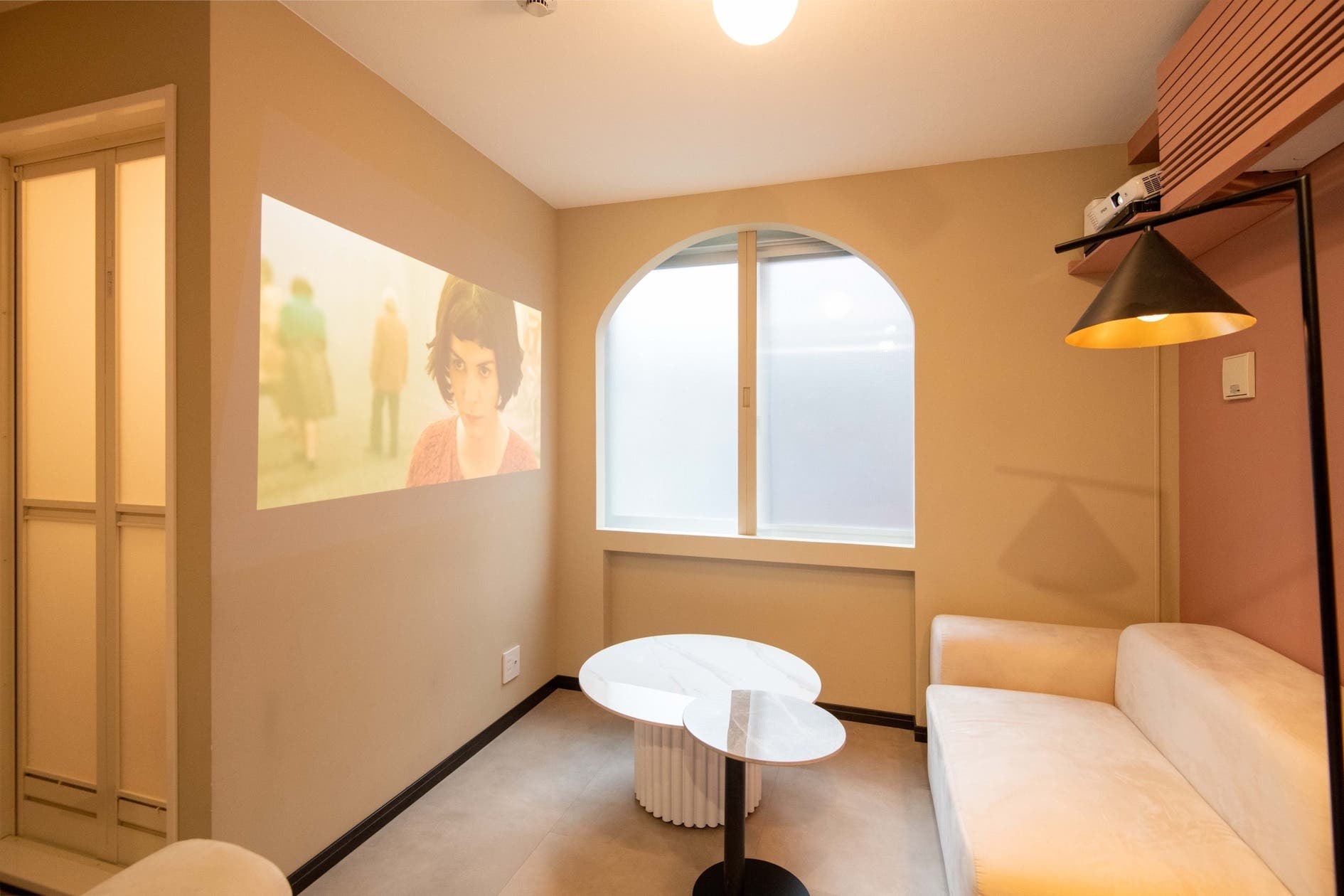 クリスマス🎄忘年会・新年会🎉渋谷駅徒歩3分/推し活人気ルームBIGスクリーンプロジェクター/女子会/カップル/撮影の写真7