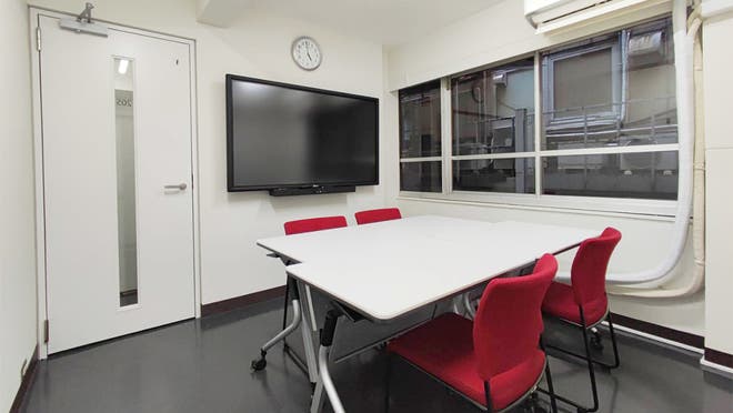 【渋谷徒歩3分】渋谷スペース205:レッスンや会議などに【Wifi完備 駐車場あり】の写真1