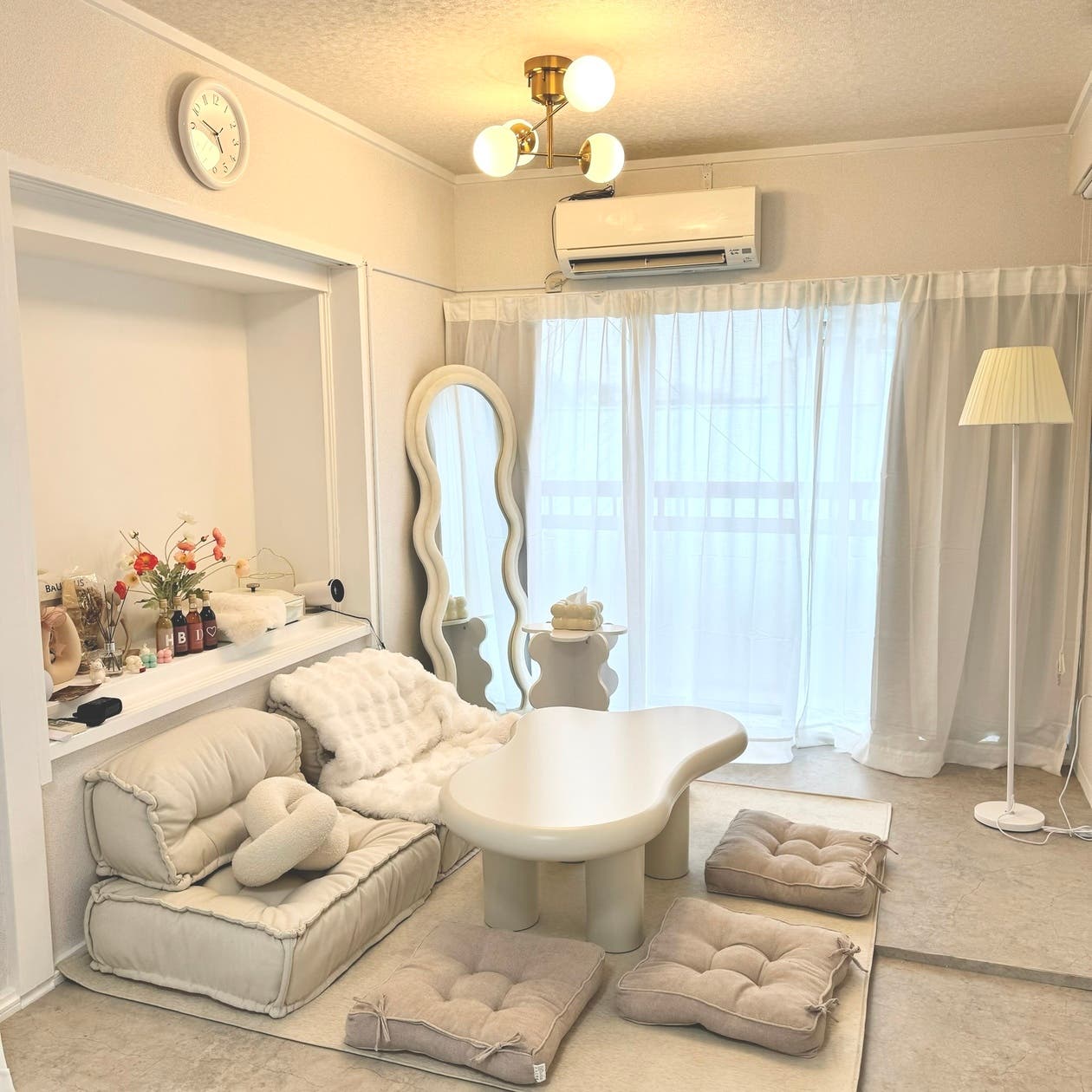 大宮徒歩5分🎉最大10名👭24H利用可🕐自然光✨大画面プロジェクターで映画鑑賞/デート/打ち上げ/女子会/韓国スタジオの写真23