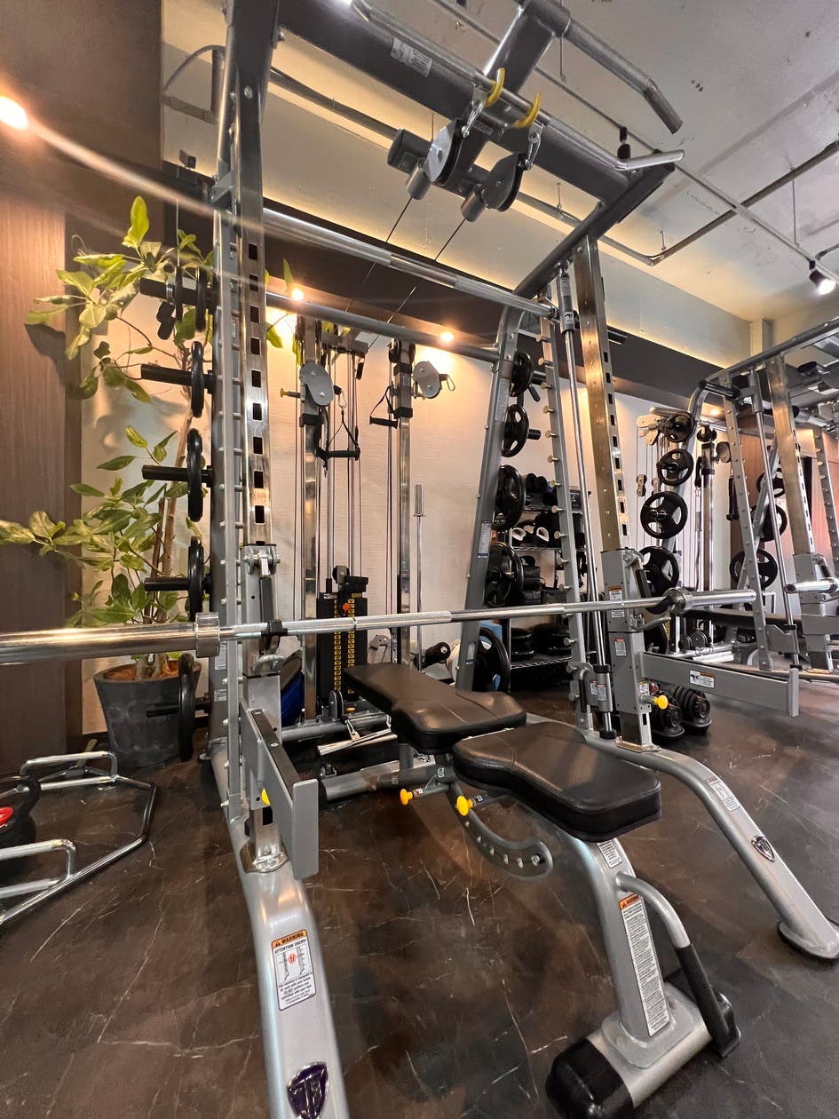 【パーソナルジムSTYLE】JR・阪神元町駅徒歩1分以内/高級空間でトレーニング/アメニティ充実の写真3