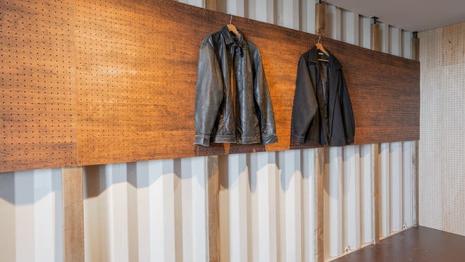 話題のコンテナスペース。フローリング、エアコン完備で快適の写真4