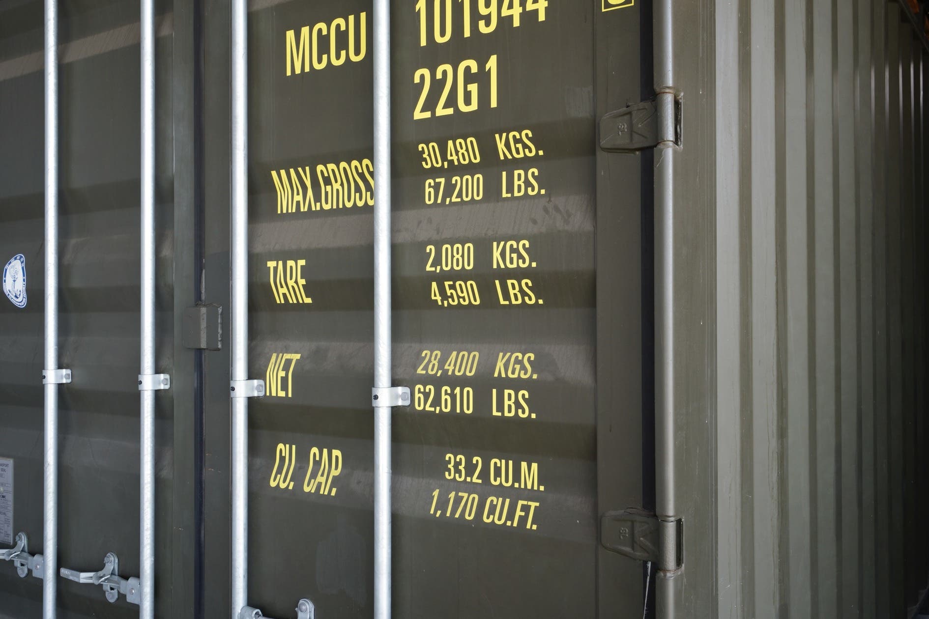 話題のコンテナスペース。フローリング、エアコン完備で快適の写真7