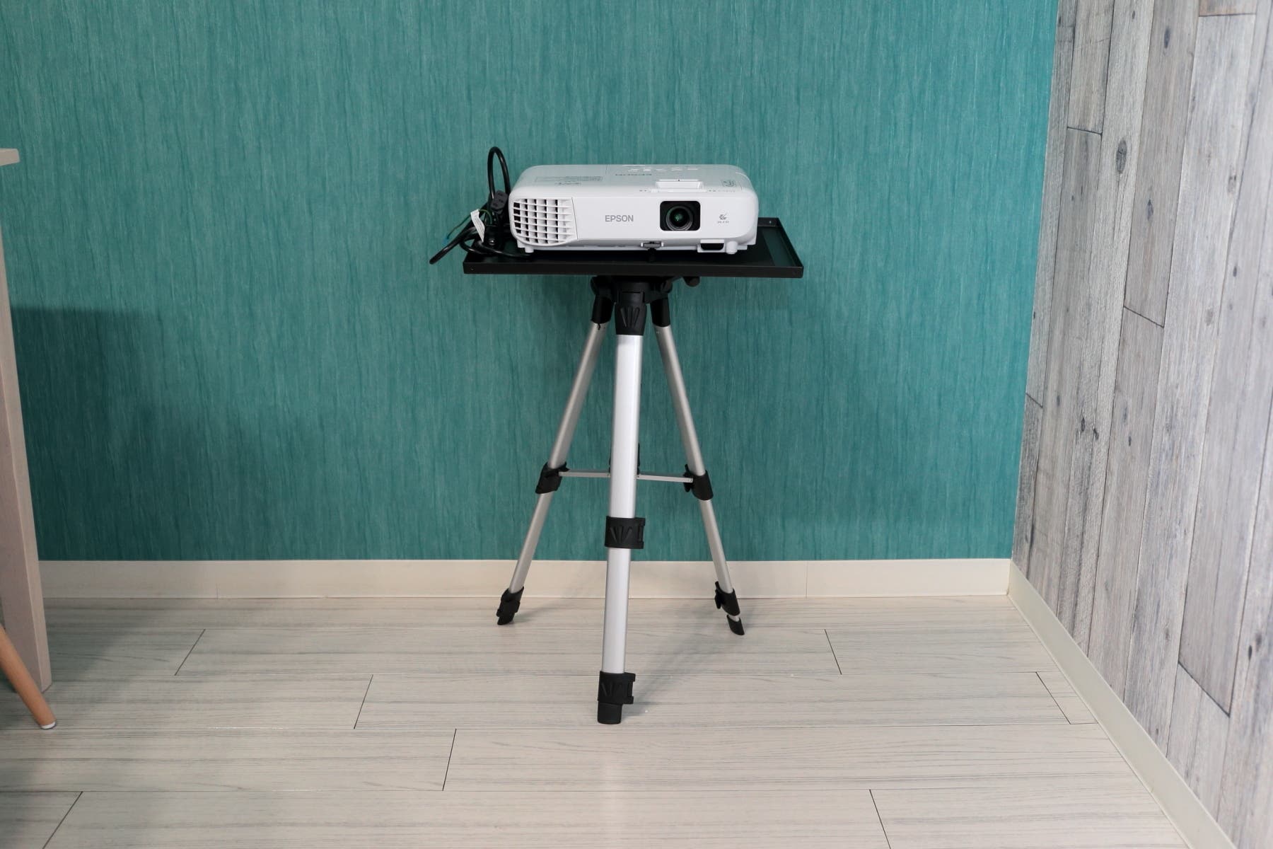 JR神戸5分，西元町30秒/最大12名/リングライト/教室・テレワークに最適の写真10