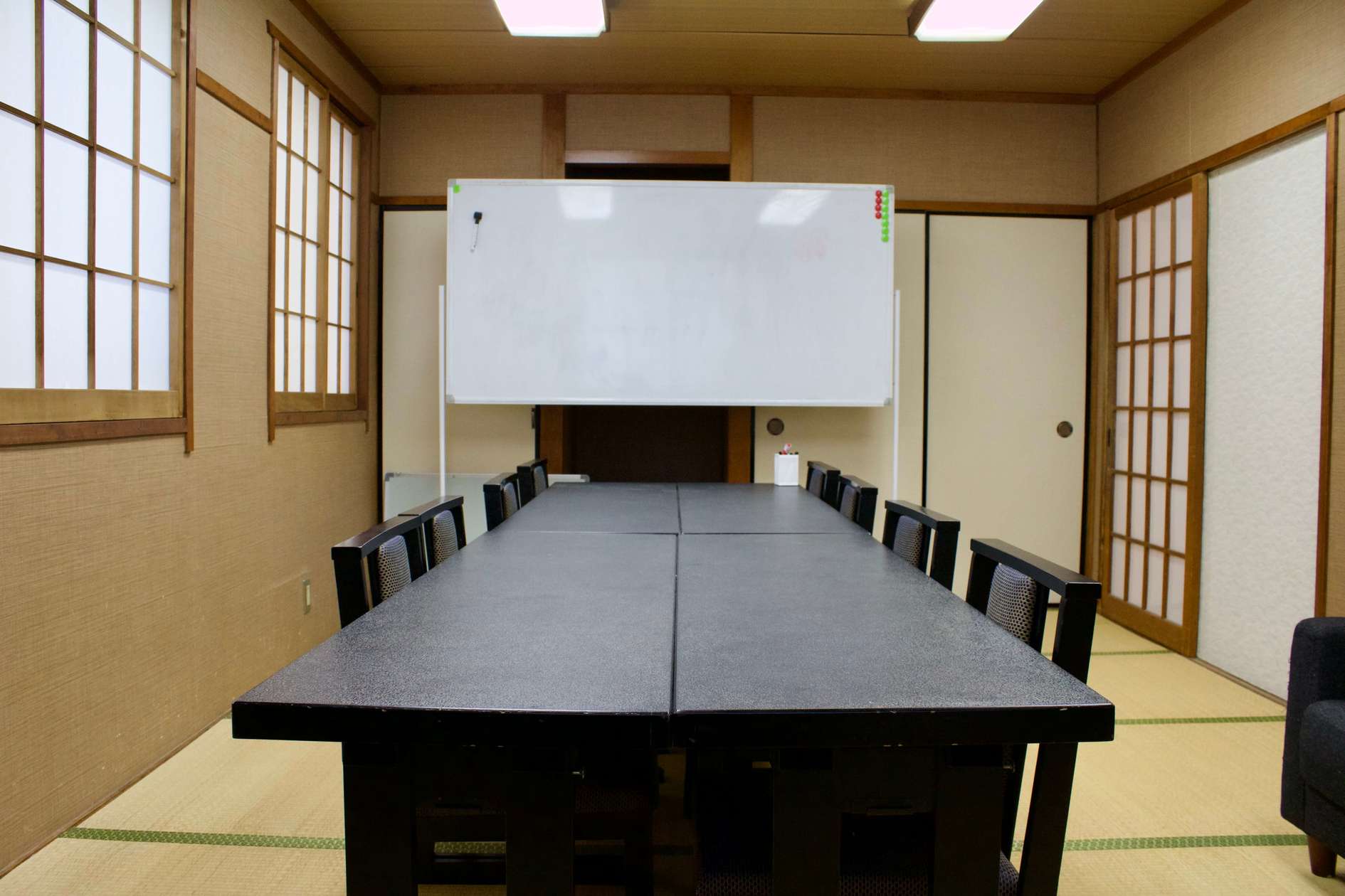 ２階貸し切り（会議室）の画像1