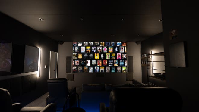 🎥150インチスクリーン✨8Kプロジェクター📣11台スピーカー🎤映画・カラオケ・ゲームの写真2