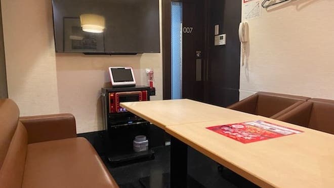 《5~8名用》会議・打ち合わせ用ルーム【サイズM】(加熱式たばこのみ可)の写真6