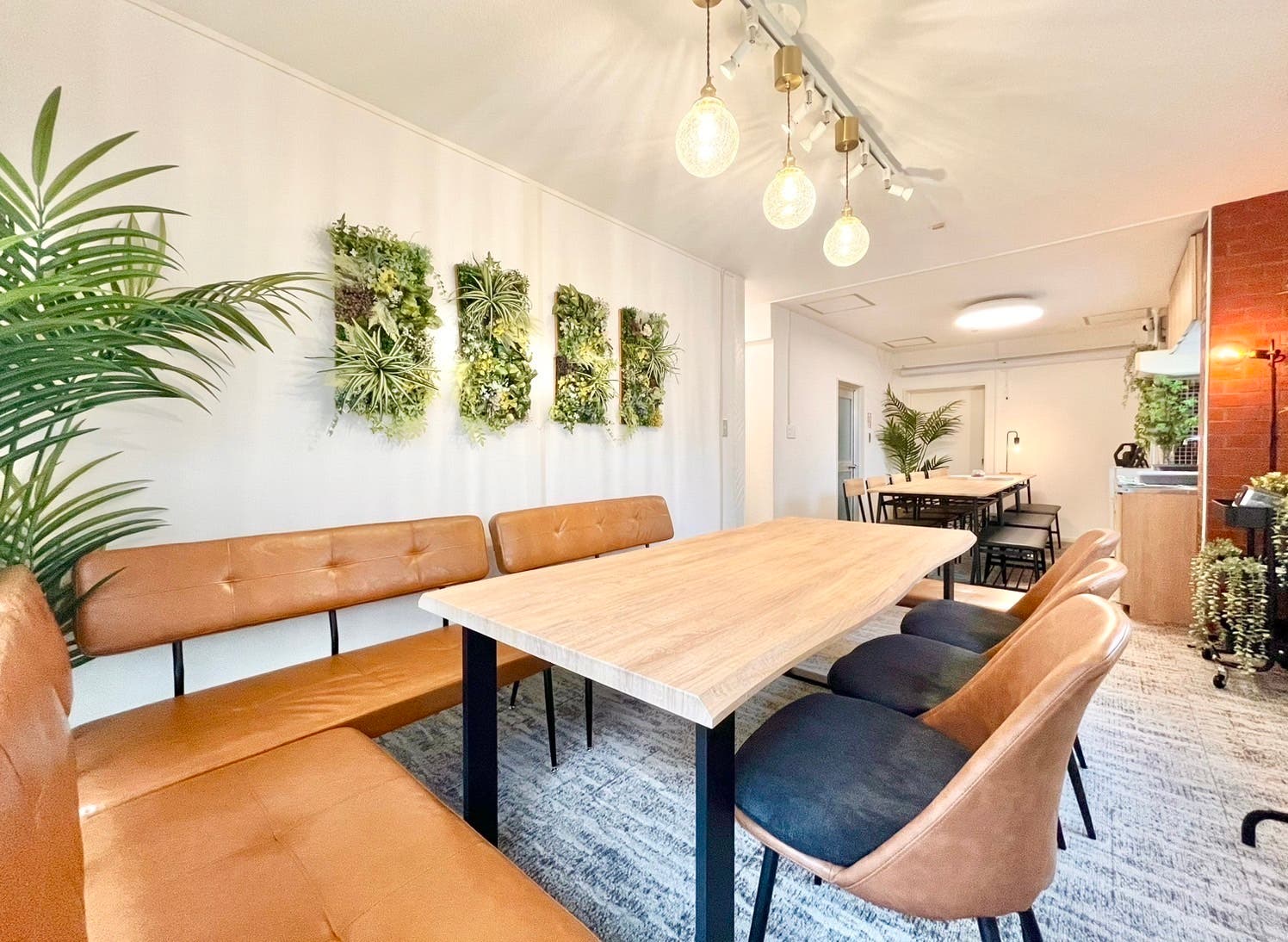 NEW!【五反田4分】最大24名/会議・ご商談 ・撮影・女子会・推し会・ボドゲ等！飲食可！追加料金で🍷可の写真1