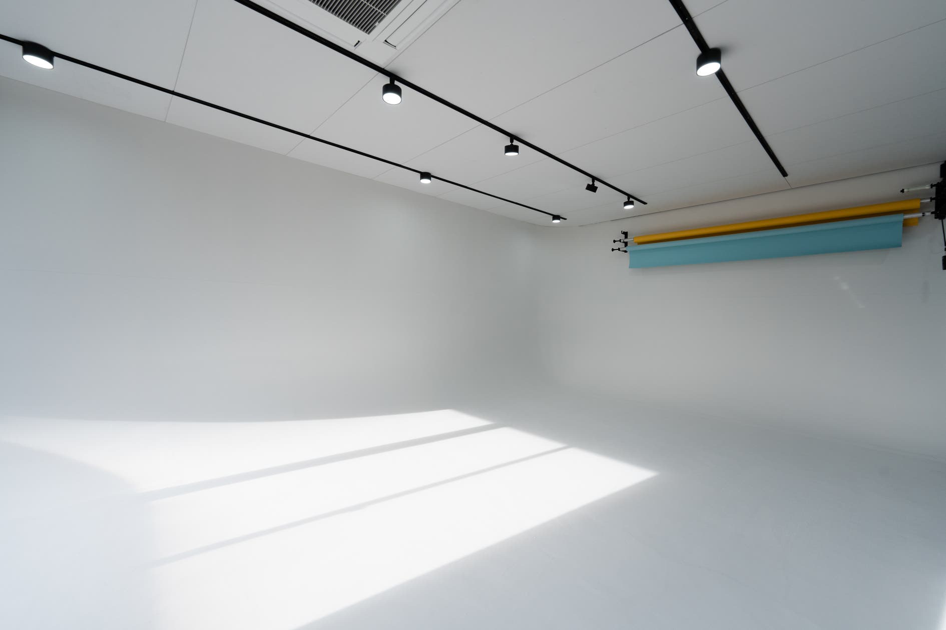 【シロホリゾント】📸福井嶺南の撮影スタジオの写真4