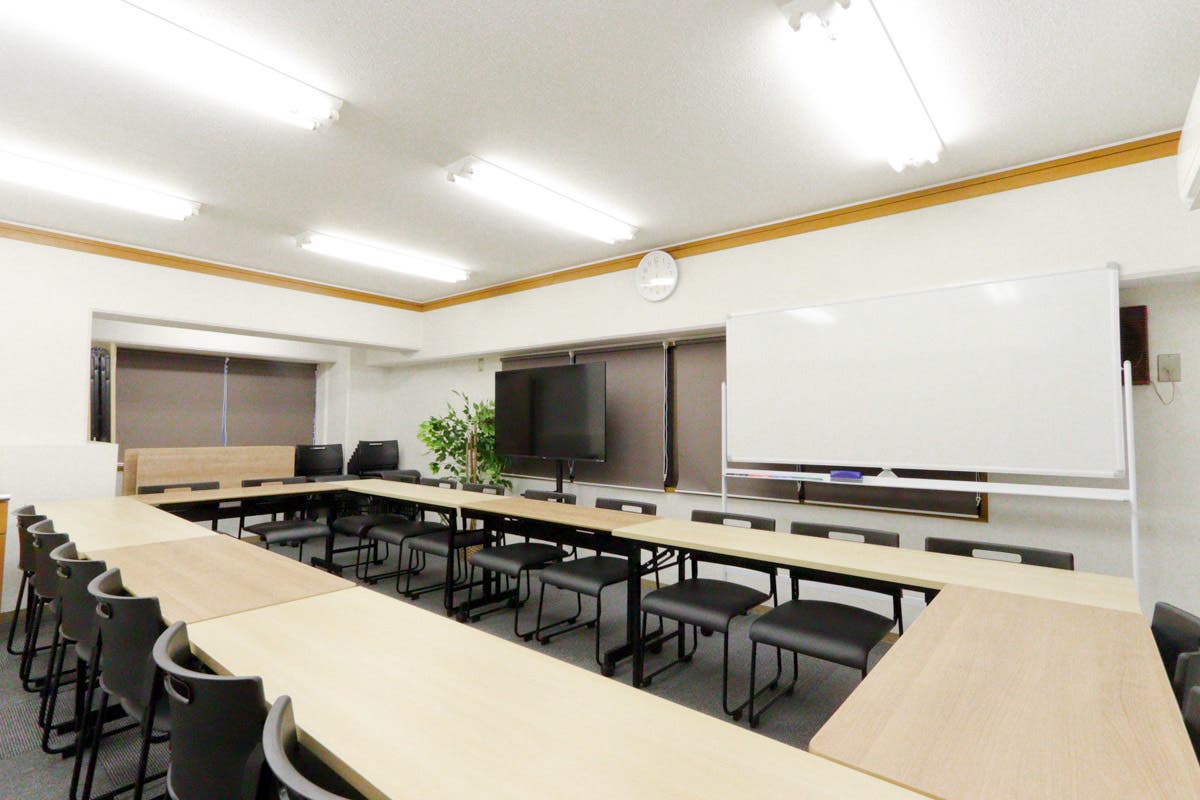 【JR品川駅徒歩3分！30名利用可！】55インチモニター・WiFi全て無料！男女別トイレ有！ふれあい貸し会議室 品川No117の写真5