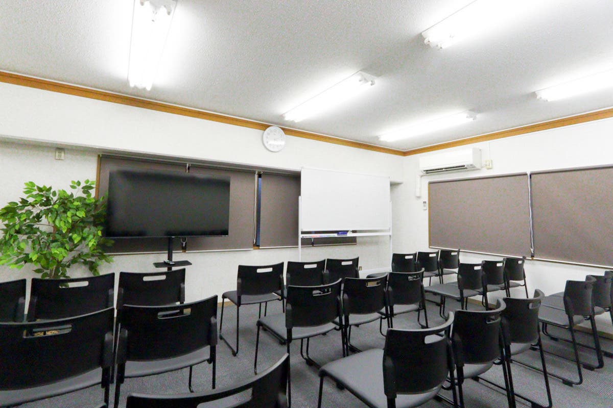 【JR品川駅徒歩3分！30名利用可！】55インチモニター・WiFi全て無料！男女別トイレ有！ふれあい貸し会議室 品川No117の写真13