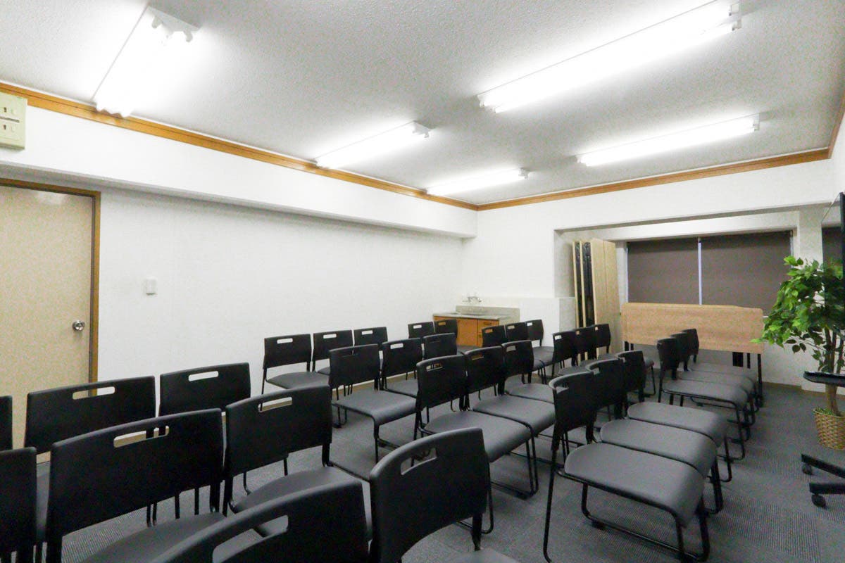 【JR品川駅徒歩3分！30名利用可！】55インチモニター・WiFi全て無料！男女別トイレ有！ふれあい貸し会議室 品川No117の写真14