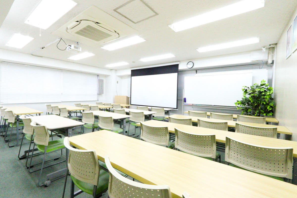 【品川駅徒歩3分・44名利用可！】プロジェクター・WiFi全て無料！セミナーに！ふれあい貸し会議室 品川No19の写真2