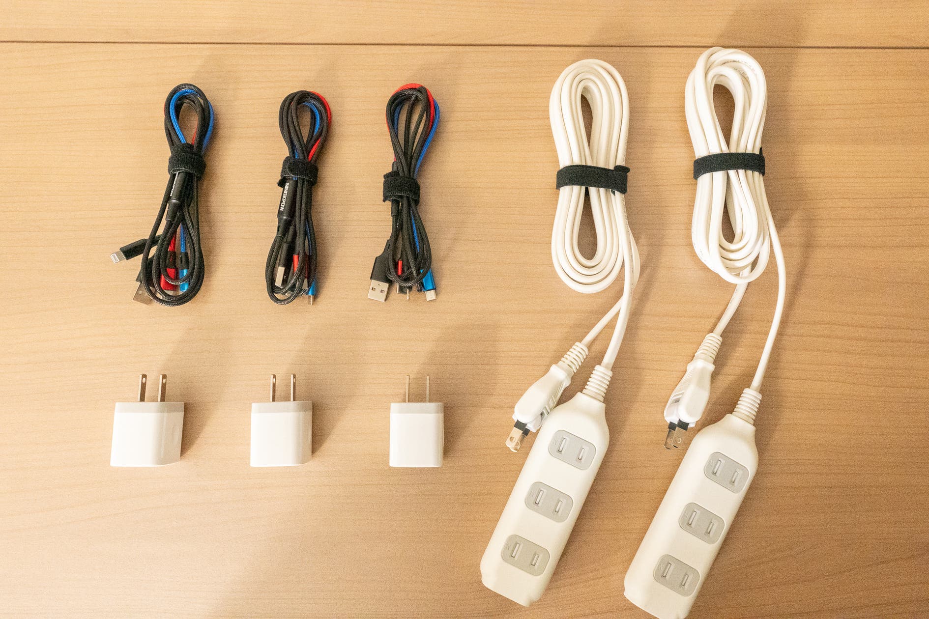 【池袋駅南口3分】8席、光回線高速WiFi、モニター・ホワイトボード完備☆1日1回スタッフ完全清掃の会議室の写真10