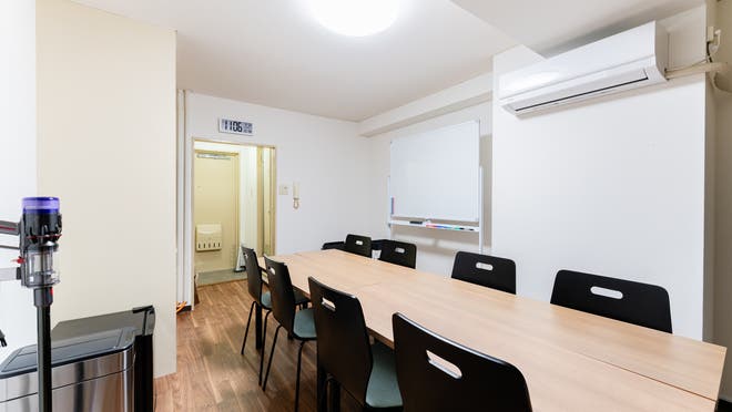 【池袋駅5分】8席、光回線高速WiFi、モニター・ホワイトボード完備☆1日1回スタッフ完全清掃の会議室の写真21