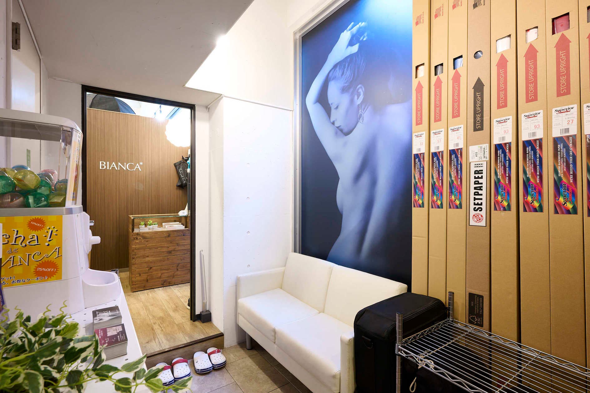 スタジオBIANCA表参道｜撮影スタジオ｜人物撮影｜モデル撮影｜商品撮影｜物撮り｜撮影会｜コスプレ｜白ホリ｜背景紙｜機材費無料の写真11