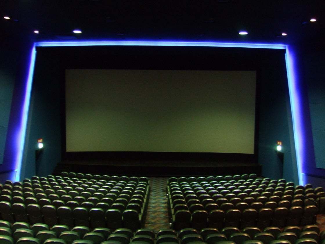 【釧路スクリーン7】映画館がイベントスペースに♪発表会や総会、講演会、表彰式におすすめ！撮影や音楽イベントも歓迎！の写真1