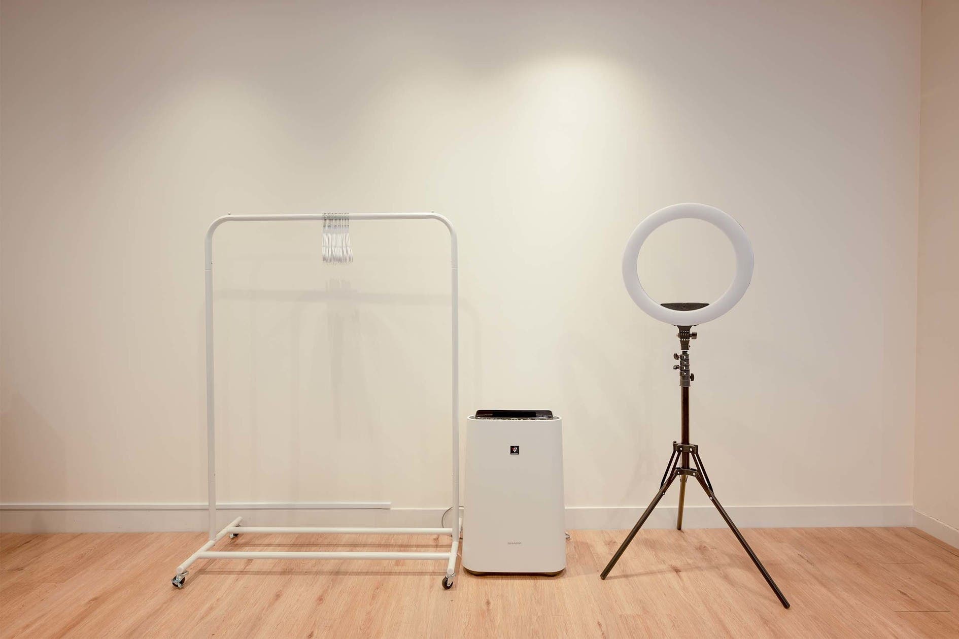 【秋葉原駅から5分】最大150㌅投影可・65㌅ディスプレイ/24時間・着席35名/超広い/パーティ・歓送迎会の写真19