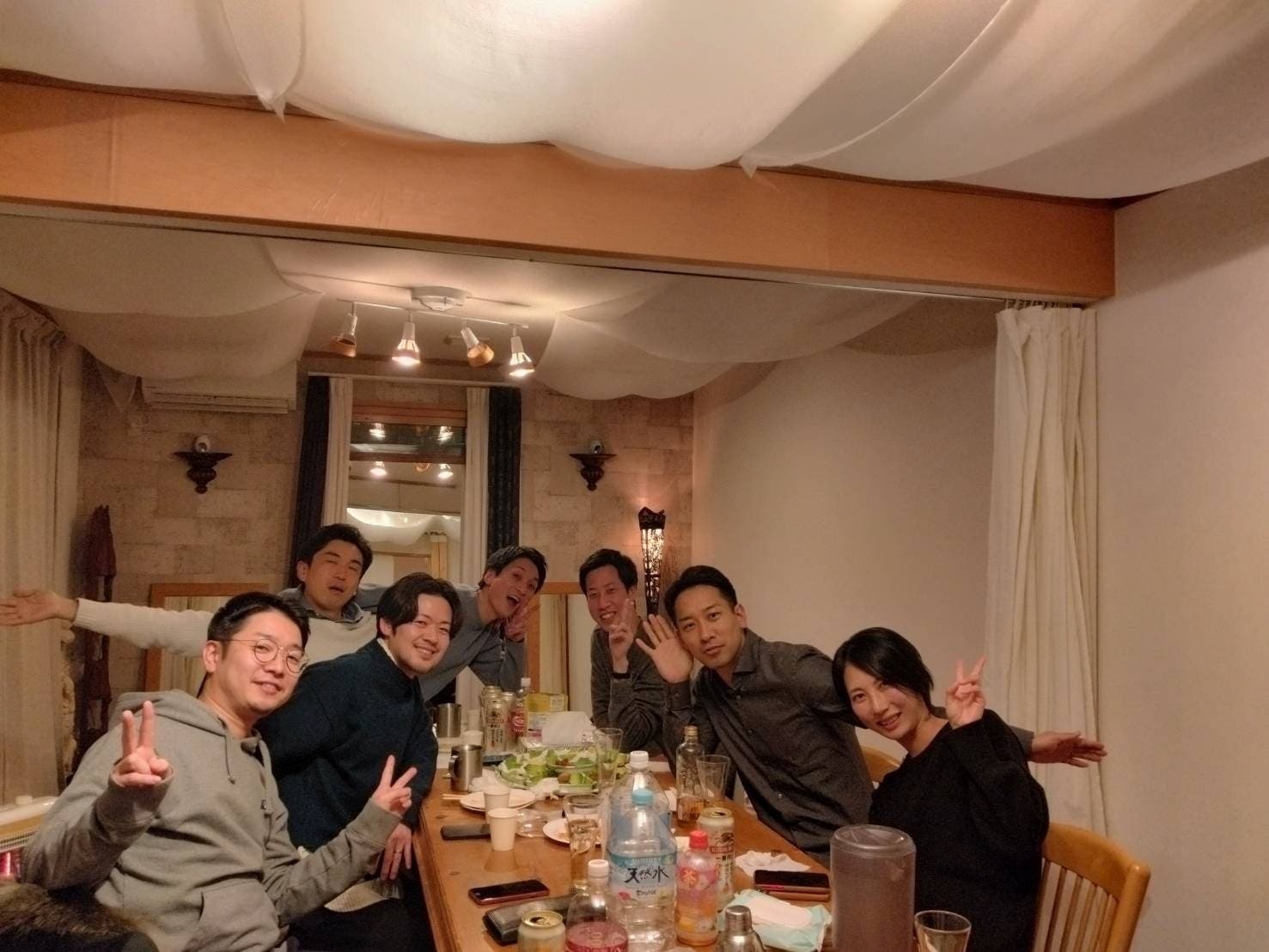 当日もご相談ください！　目の前駐車OK　庭を眺める空間　ダンス写真撮影、ミーティングから女子会、推し会、同窓会までの写真2