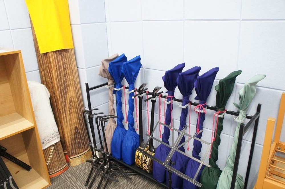 Aスタジオ／リノリウム床仕様でバレエの個人練習に最適♪ 大型鏡に防音仕様で各種ダンスにスピーカーが使い放題!!の写真11